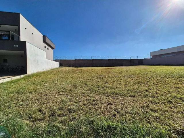 Terreno em Condomínio para Venda em Piracicaba/SP Parque Taquaral