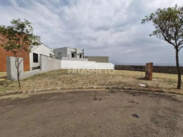 Terreno em Condomínio para Venda em Piracicaba/SP Parque Taquaral