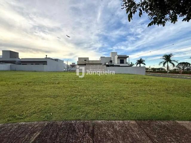 Terreno em Condomínio para Venda em Piracicaba/SP Taquaral