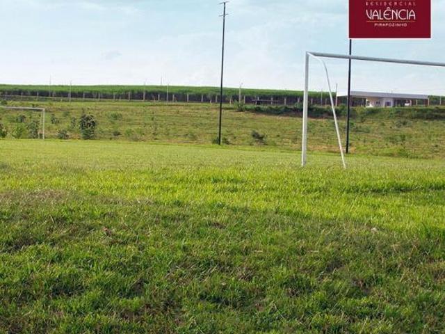 Terreno em Condomínio para Venda em Pirapozinho