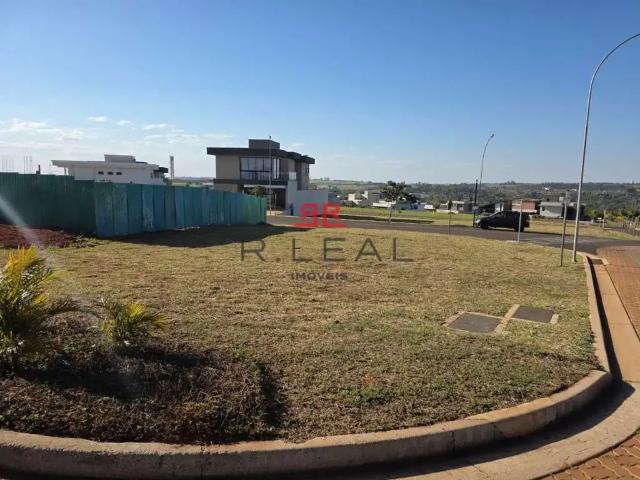 Terreno em Condomínio para Venda em Piratininga/SP Bichara Maluf