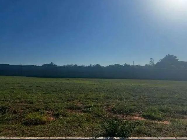 Terreno em Condomínio para Venda em Piratininga/SP Centro