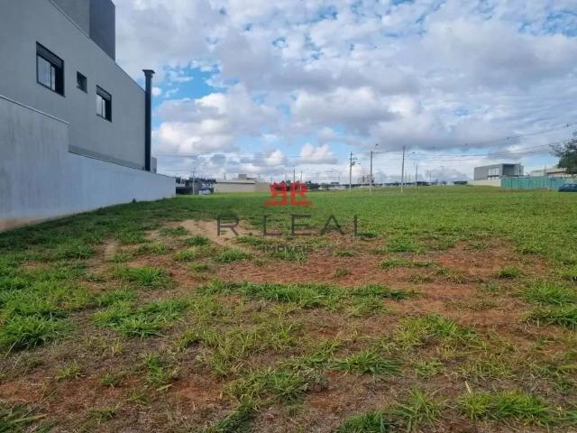Terreno em Condomínio para Venda em Piratininga/SP Centro