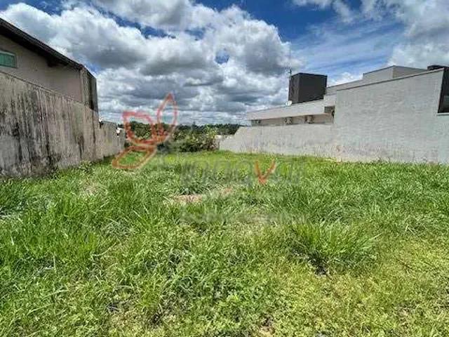 Terreno em Condomínio para Venda em Piratininga/SP Centro