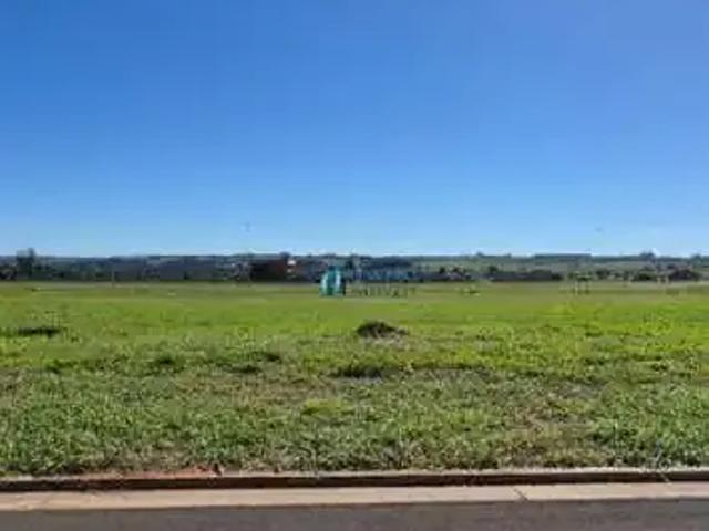 Terreno em Condomínio para Venda em Piratininga/SP Guestier Residencial Boutique