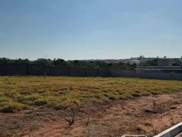Terreno em Condomínio para Venda em Piratininga/SP Área Rural de Piratininga