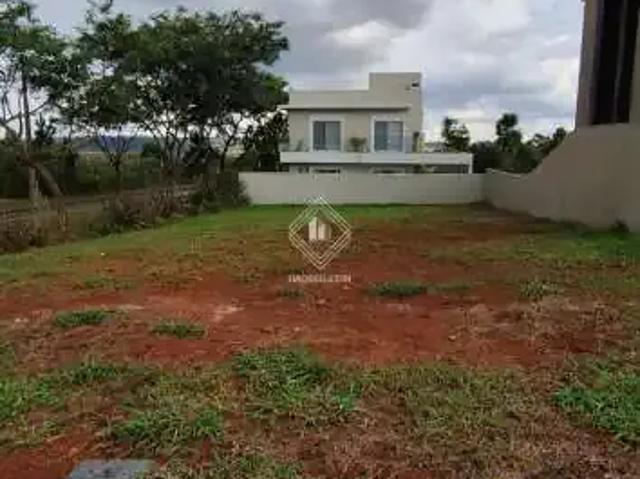 Terreno em Condomínio para Venda em Ponta Grossa/PR Jardim Carvalho