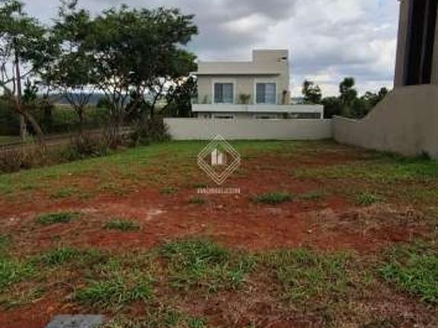Terreno em Condomínio para Venda em Ponta Grossa/PR Jardim Carvalho