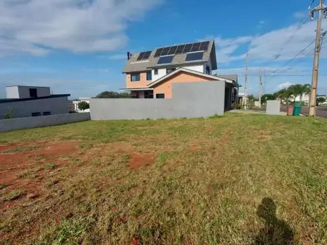 Terreno em Condomínio para Venda em Ponta Grossa/PR Jardim Carvalho