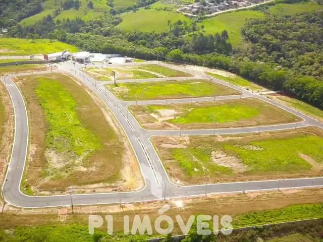 Terreno em Condomínio para Venda em Ponta Grossa/PR Orfãs