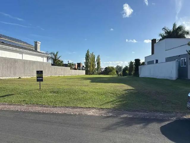 Terreno em Condomínio para Venda em Porto Alegre/RS Belém Novo