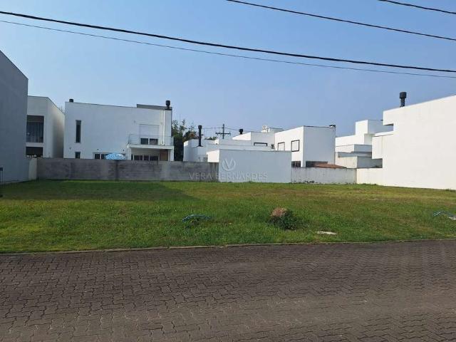 Terreno em Condomínio para Venda em Porto Alegre/RS Hípica