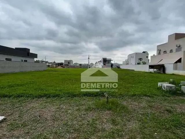 Terreno em Condomínio para Venda em Potim/SP Centro