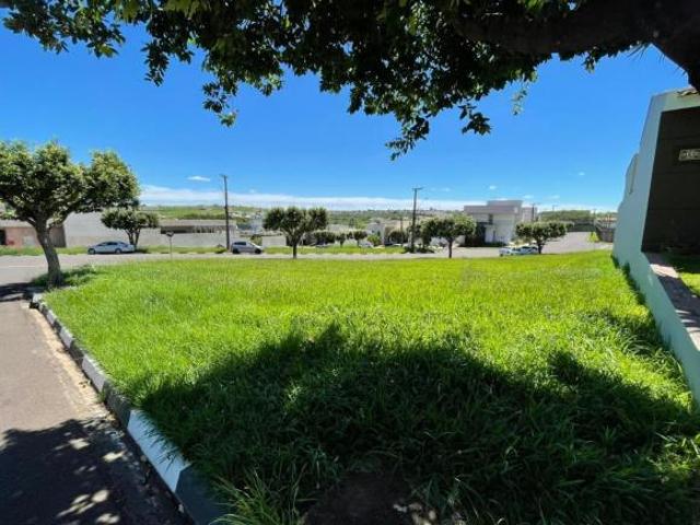 Terreno em Condomínio para Venda em Presidente Prudente, Parque Residencial Carandá