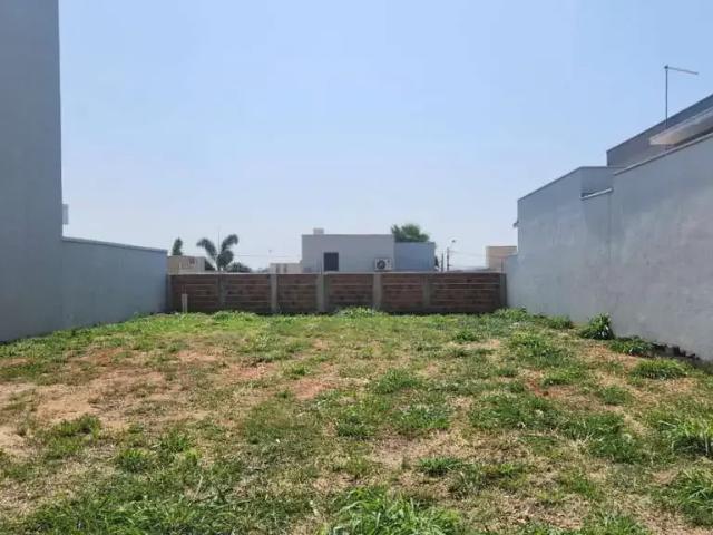 Terreno em Condomínio para Venda em Presidente Prudente/SP Residencial Valência