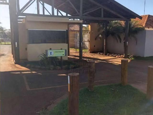 Terreno em Condomínio para Venda em Primeiro de Maio/PR Centro
