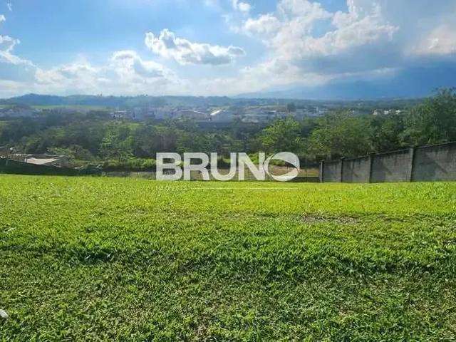 Terreno em Condomínio para Venda em Resende/RJ Parque Ipiranga