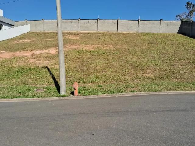 Terreno em Condomínio para Venda em Resende/RJ Parque Ipiranga