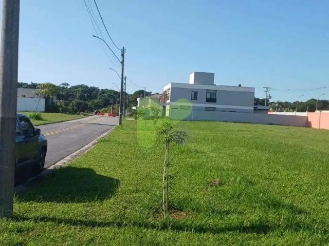 Terreno em Condomínio para Venda em Rio das Ostras/RJ Alphaville