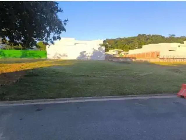 Terreno em Condomínio para Venda em Rio das Ostras/RJ Alphaville