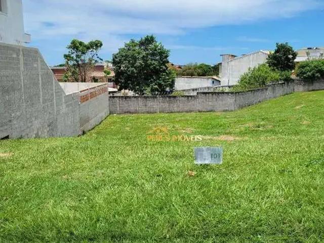 Terreno em Condomínio para Venda em Rio das Ostras/RJ Extensão do Bosque