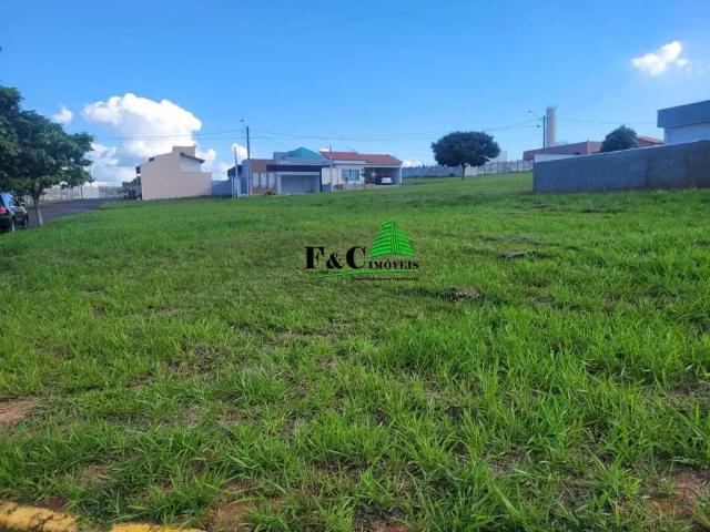 Terreno em Condomínio para Venda em Rio das Pedras/SP Conjunto Residencial Vitório Cezarino