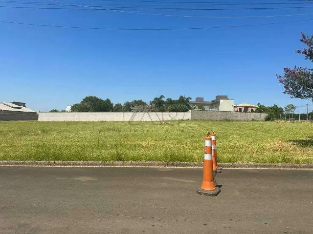Terreno em Condomínio para Venda em Rio das Pedras/SP Recanto dos Universitários