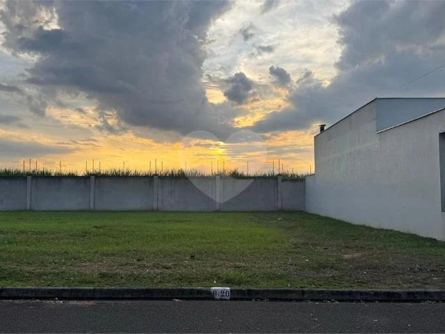 Terreno em Condomínio para Venda em Rio das Pedras/SP Residencial Fazenda Pinheirinho