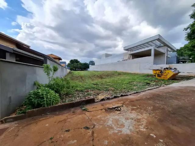 Terreno em Condomínio para Venda em Ribeirão Preto/SP Jardim Santa Cecília
