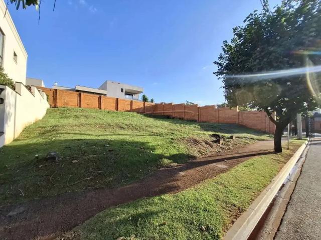 Terreno em Condomínio para Venda em Ribeirão Preto/SP Jardim San Marco II