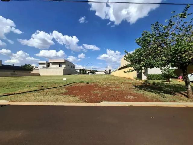 Terreno em Condomínio para Venda em Ribeirão Preto/SP Residencial Alto do Castelo