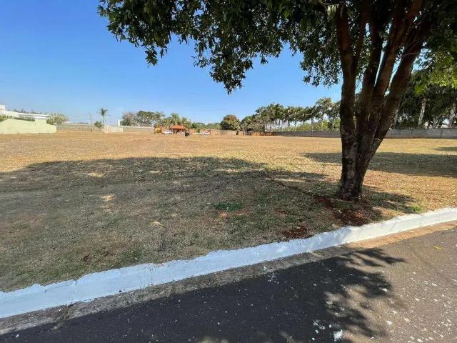 Terreno em Condomínio para Venda em Ribeirão Preto/SP Royal Park