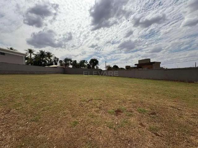 Terreno em Condomínio para Venda em Ribeirão Preto/SP Royal Park