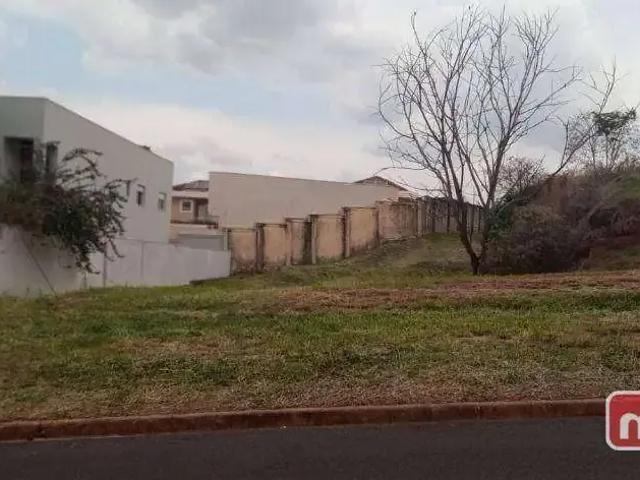 Terreno em Condomínio para Venda em Ribeirão Preto/SP Royal Park