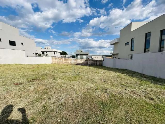 Terreno em Condomínio para Venda em Ribeirão Preto/SP Vila do Golf