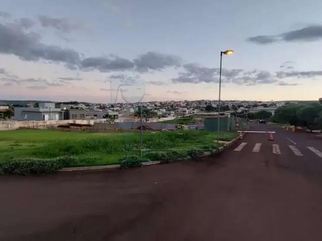 Terreno em Condomínio para Venda em Ribeirão Preto/SP Vila do Golf