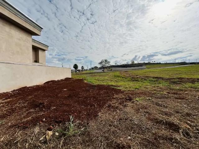 Terreno em Condomínio para Venda em Ribeirão Preto/SP Village Costa Sul