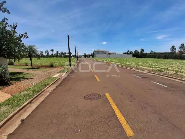 Terreno em Condomínio para Venda em São Carlos/SP Água Vermelha
