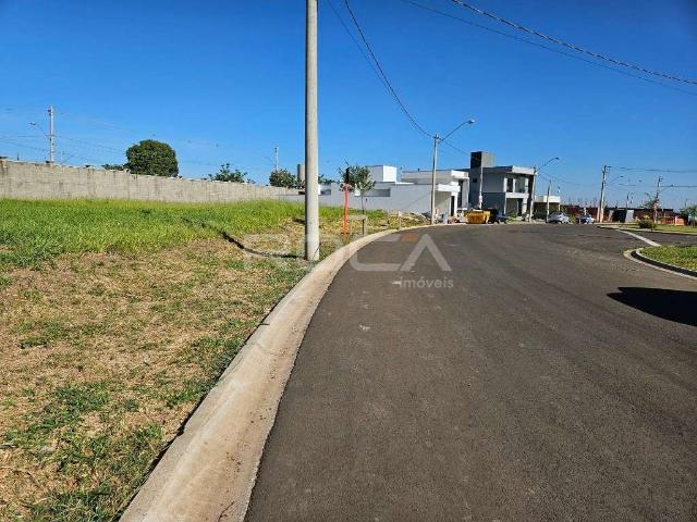 Terreno em Condomínio para Venda em São Carlos/SP Jardim Jóckei Club A