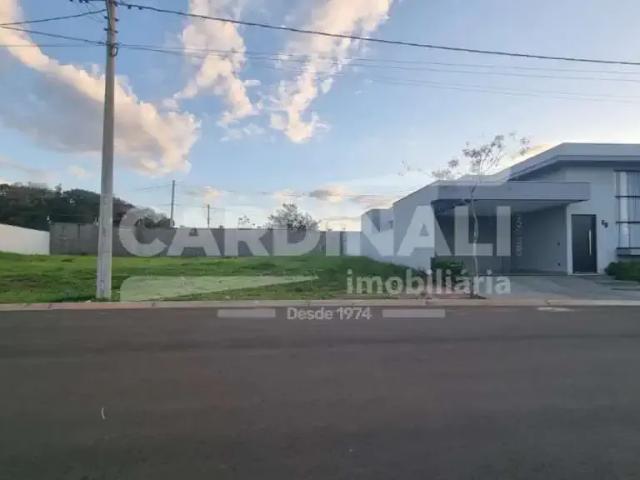 Terreno em Condomínio para Venda em São Carlos/SP Jardim Jóckei Club A