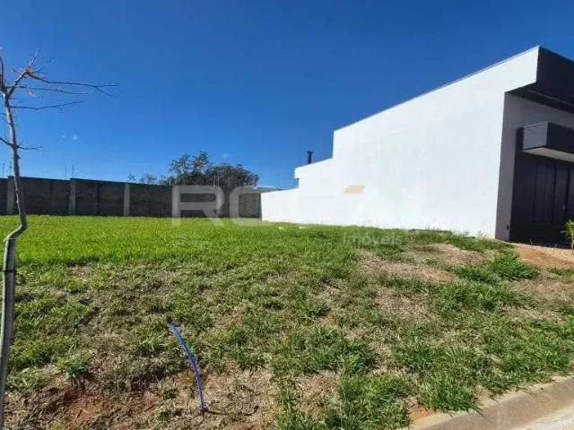 Terreno em Condomínio para Venda em São Carlos/SP Jardim Jóckei Club A