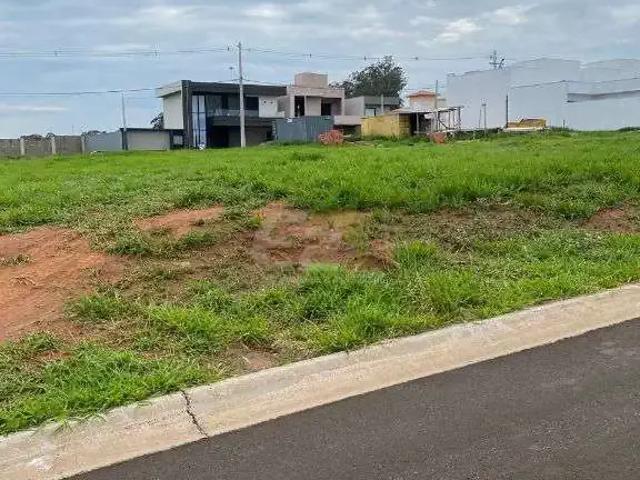 Terreno em Condomínio para Venda em São Carlos/SP Jardim Jóckei Club A