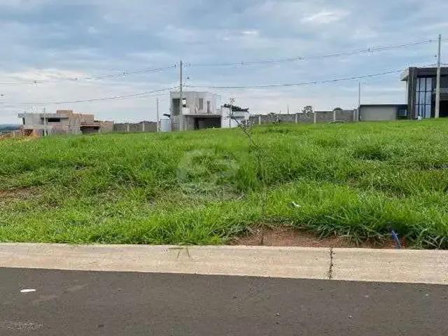 Terreno em Condomínio para Venda em São Carlos/SP Jardim Jóckei Club A