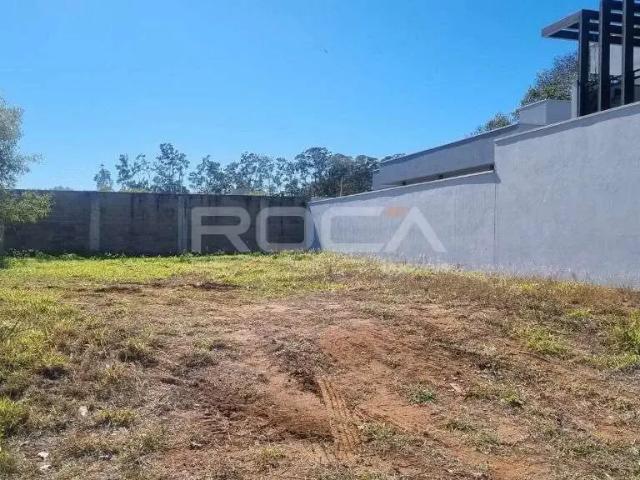 Terreno em Condomínio para Venda em São Carlos/SP Jardim Jóckei Club A