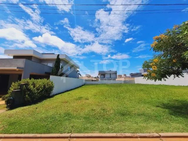 Terreno em Condomínio para Venda em São Carlos/SP Parque Faber Castell I