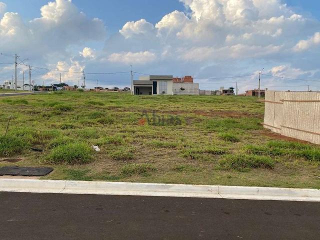 Terreno em Condomínio para Venda em São Carlos/SP Parque Faber Castell II