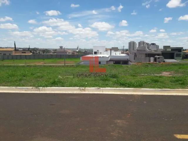Terreno em Condomínio para Venda em São Carlos/SP Parque Faber Castell II