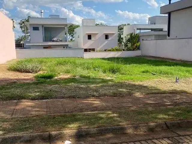 Terreno em Condomínio para Venda em São Carlos/SP Parque Sisi