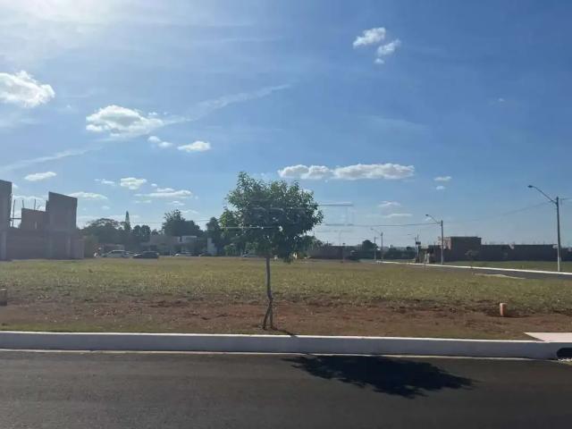 Terreno em Condomínio para Venda em São Carlos/SP Residencial Samambaia