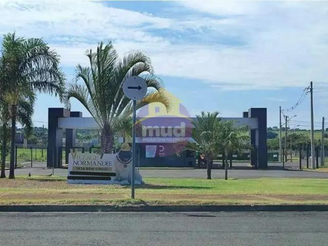 Terreno em Condomínio para Venda em São José do Rio Preto/SP Village Normand